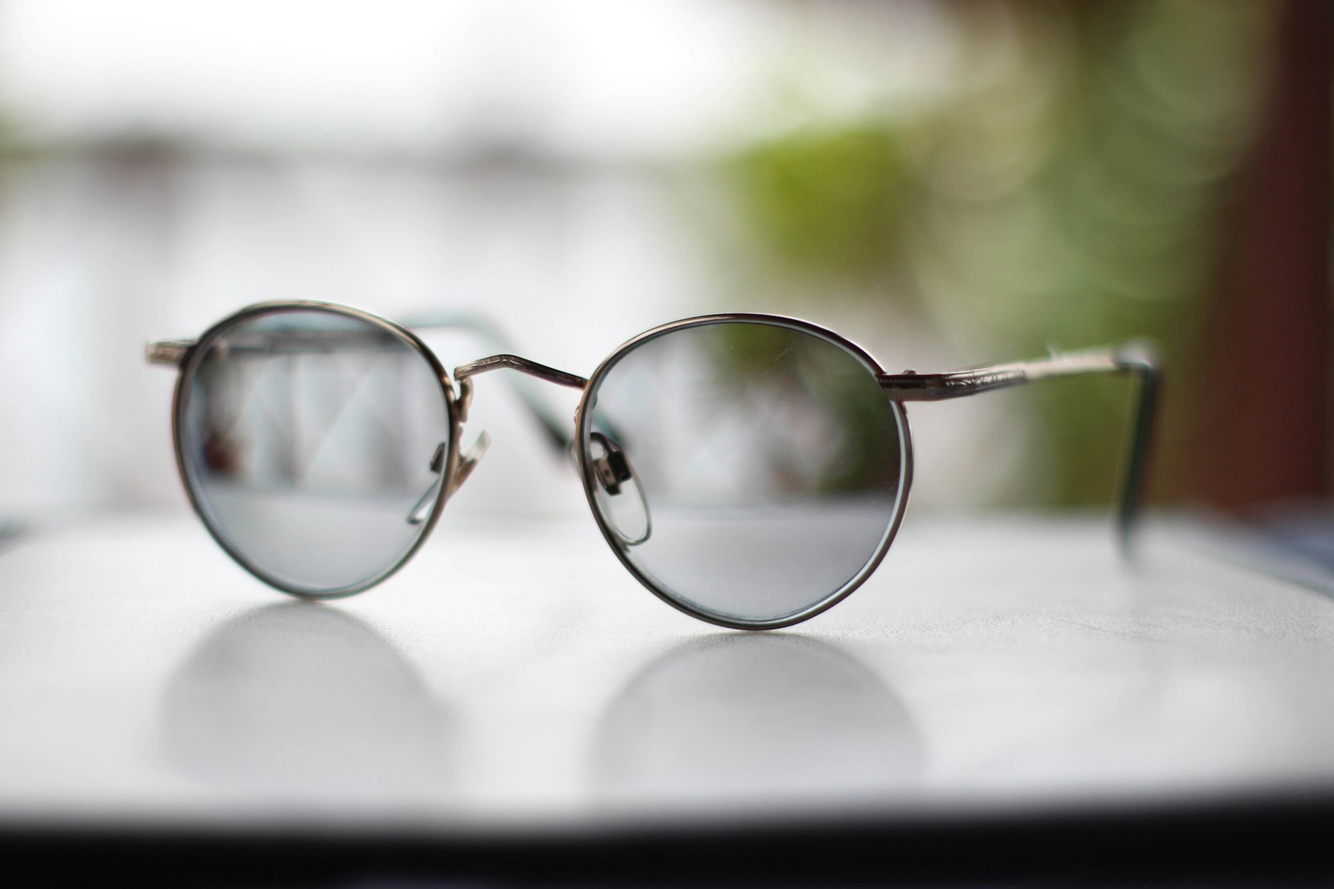 Can You See Better with Contacts or Glasses? Insights from The Modern ...